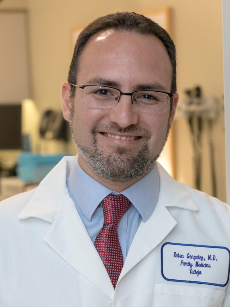 Black Men in White Coats Youth Summit | Kaiser Permanente Undergraduate ...